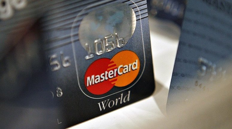Mastercard Mercedes-Benz In-Car Fingerprint Payments